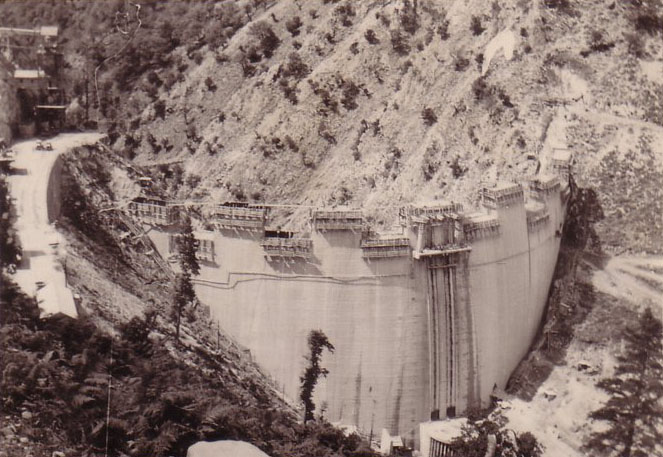 Φράγμα | Δήμος Λίμνης Πλαστήρα